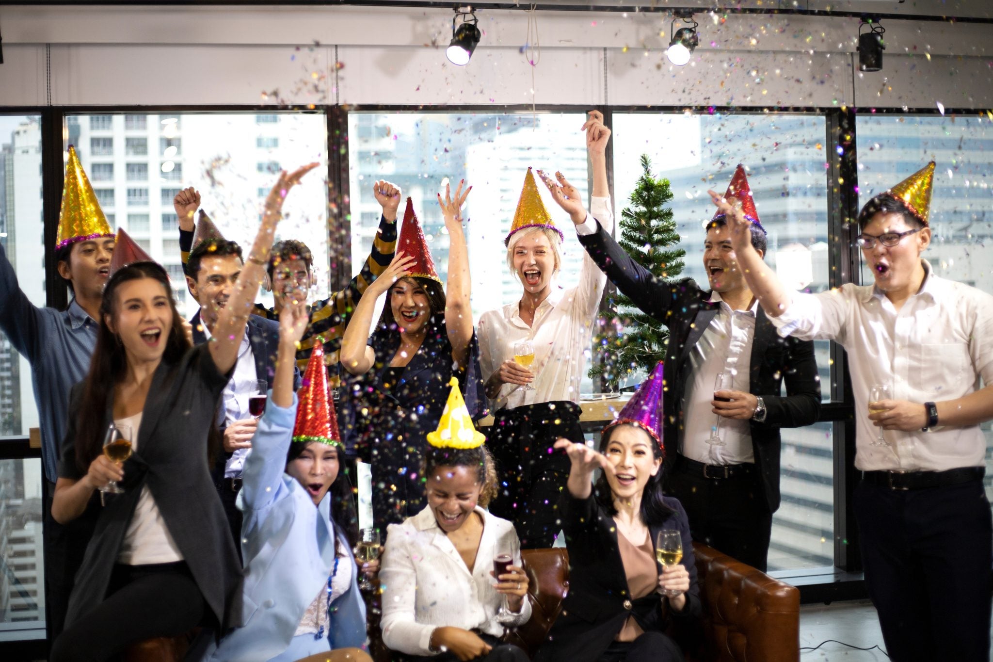 5 Ways to Create a Meaningful and Memorable Workplace Holiday Season ...